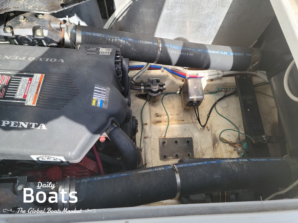 2004 Carver 360 Mariner for sale. View price, photos and Buy 2004 ...