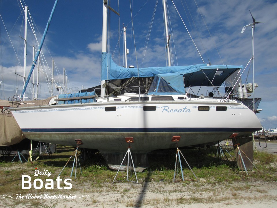 1993 Hunter Legend 37 for sale. View price, photos and Buy 1993 Hunter ...