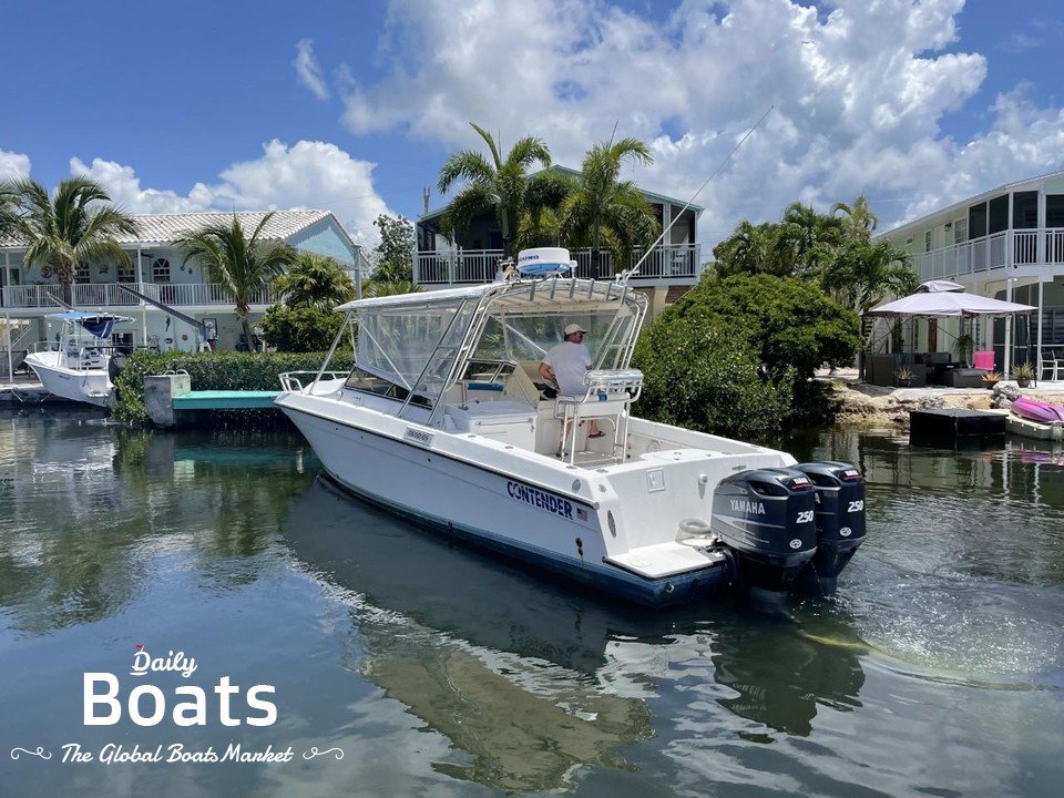 2003 Contender 35 Express Side Console for sale. View price, photos and ...