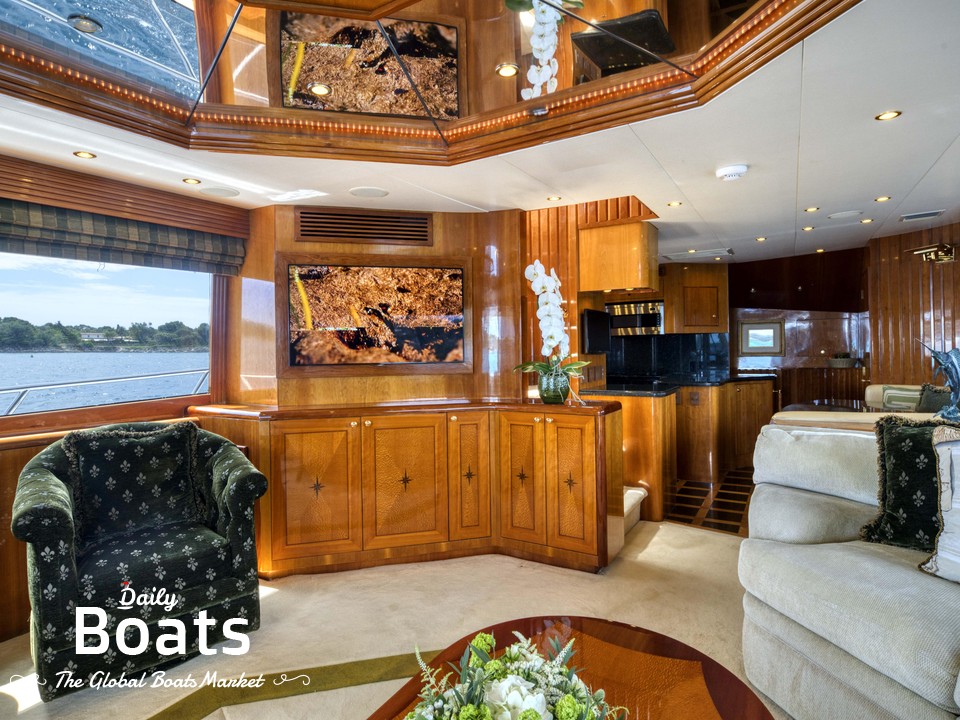 2003 Hatteras 86 Convertible for sale. View price, photos and Buy 2003 ...