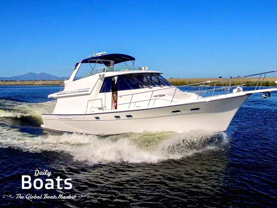 1999 Bayliner 4788 Pilot House Motoryacht for sale. View price, photos ...
