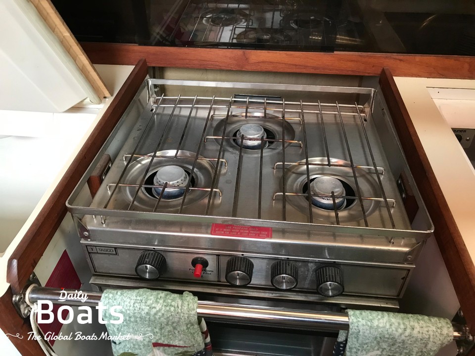 1985 Freedom 39 Ketch for sale. View price, photos and Buy 1985 Freedom ...