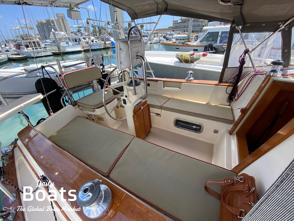 1998 Island Packet 320 for sale. View price, photos and Buy 1998 Island ...