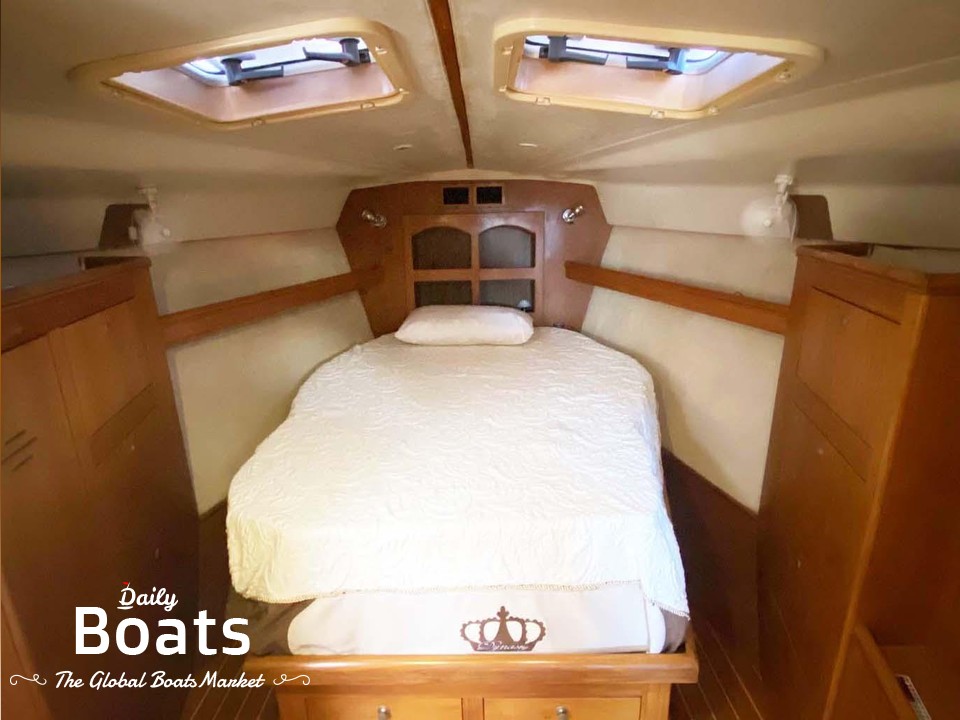 2001 Hunter 460 Sloop for sale. View price, photos and Buy 2001 Hunter ...