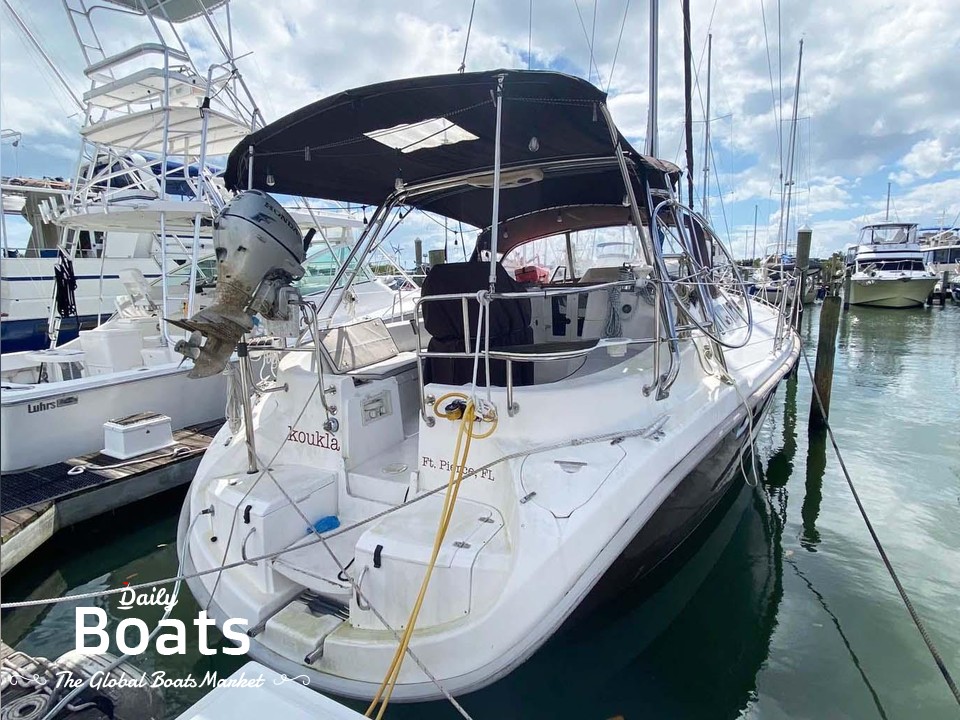 2001 Hunter 460 Sloop for sale. View price, photos and Buy 2001 Hunter ...