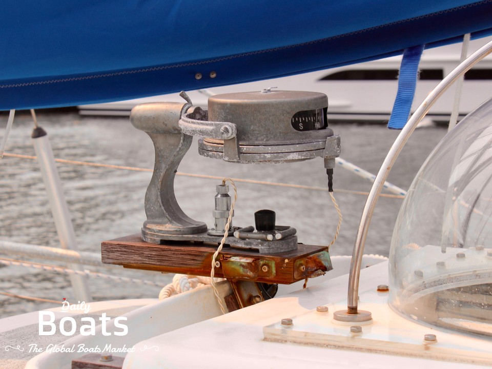 1985 Ebbtide 33 for sale. View price, photos and Buy 1985 Ebbtide 33 ...