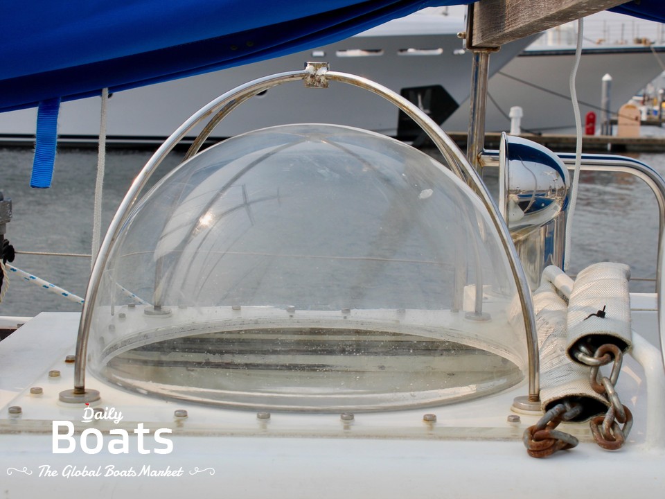 1985 Ebbtide 33 for sale. View price, photos and Buy 1985 Ebbtide 33 ...