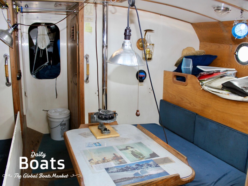 1985 Ebbtide 33 for sale. View price, photos and Buy 1985 Ebbtide 33 ...