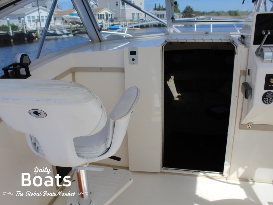 2000 Albemarle 32 Express for sale. View price, photos and Buy 2000 ...