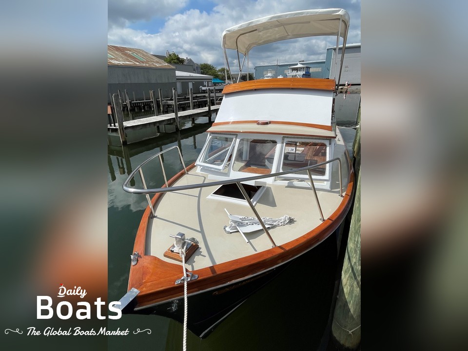 1968 Hubert Johnson Sea Skiff With Flybridge for sale. View price ...