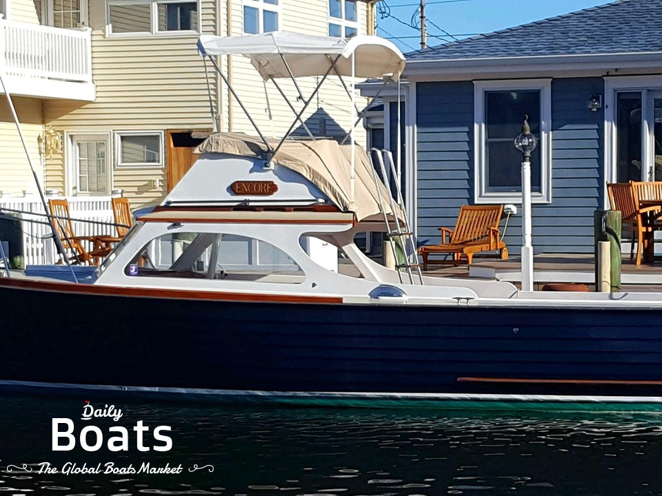 1968 Hubert Johnson Sea Skiff With Flybridge for sale. View price ...