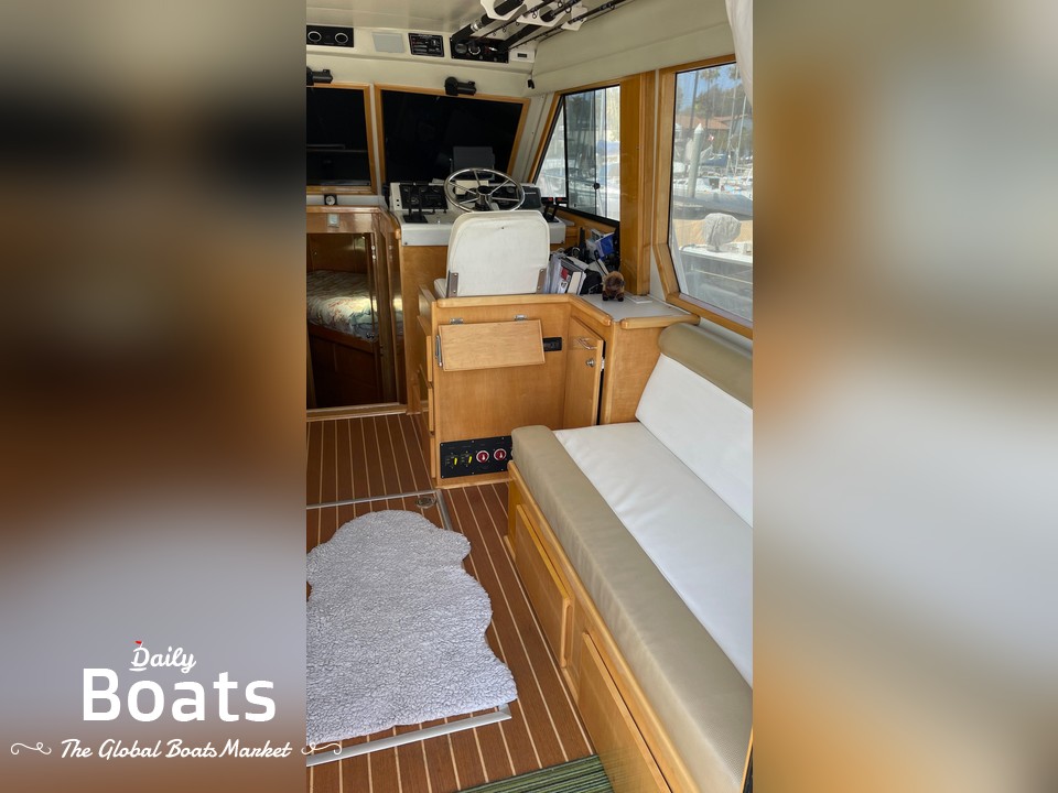 1993 Navigator 3300 for sale. View price, photos and Buy 1993 Navigator ...