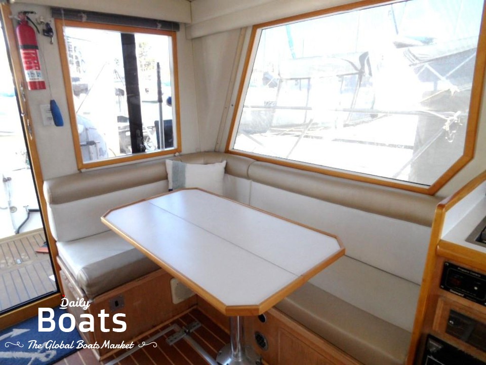 1993 Navigator 3300 for sale. View price, photos and Buy 1993 Navigator ...