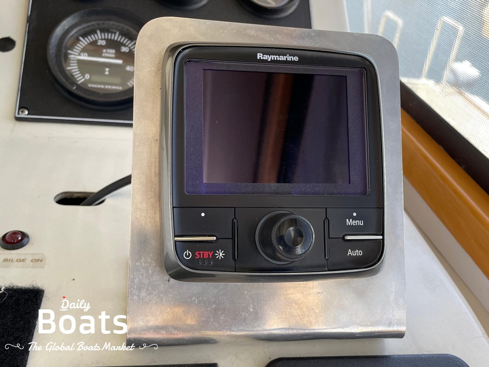 1993 Navigator 3300 for sale. View price, photos and Buy 1993 Navigator ...