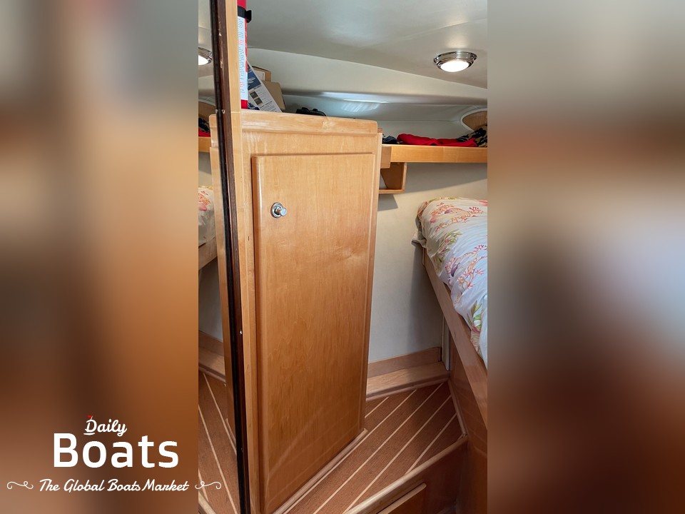 1993 Navigator 3300 for sale. View price, photos and Buy 1993 Navigator ...