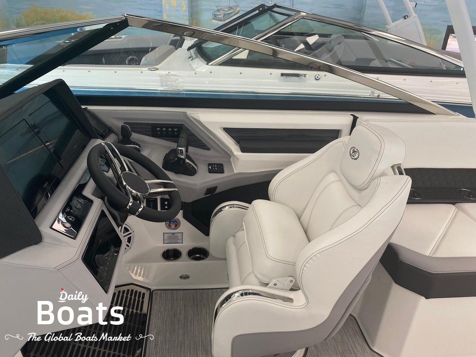 2022 Cobalt R8 Outboard for sale. View price, photos and Buy 2022 ...