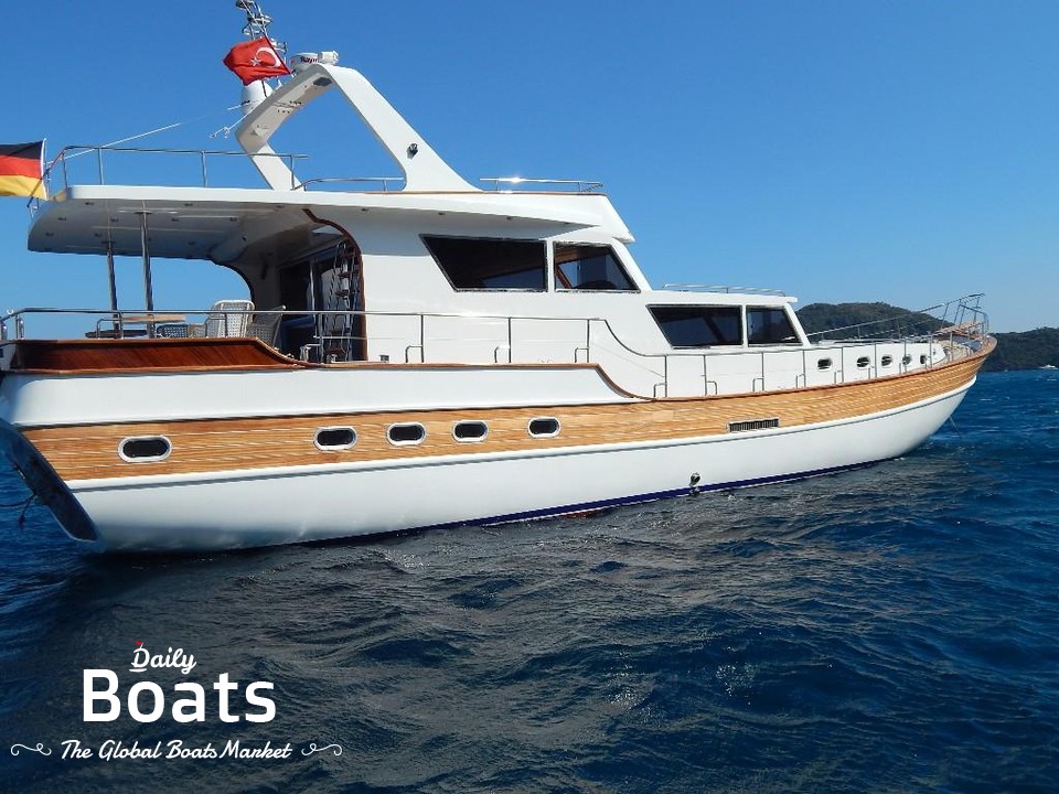 1994 Custom-Craft 70 for sale. View price, photos and Buy 1994 Custom ...