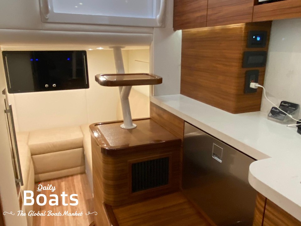 2023 Bonadeo Custom Carolina Walkaround 45 for sale. View price, photos ...