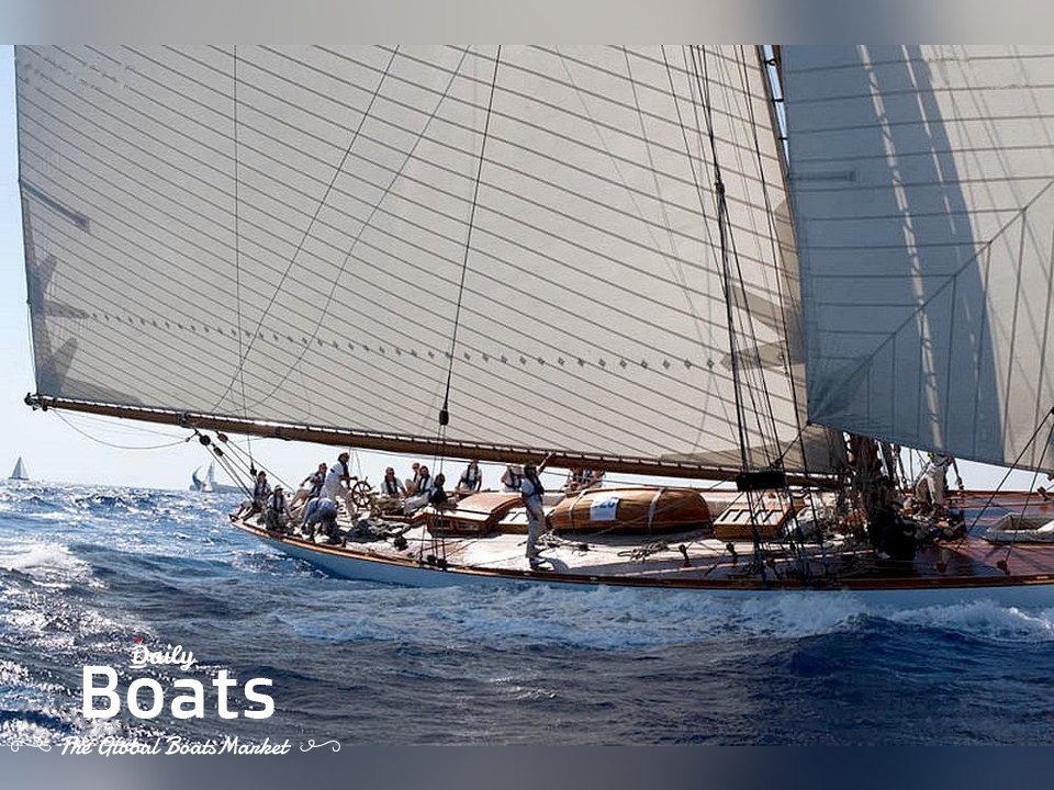 1911 William Fife 125 Classic Sloop for sale. View price, photos and ...