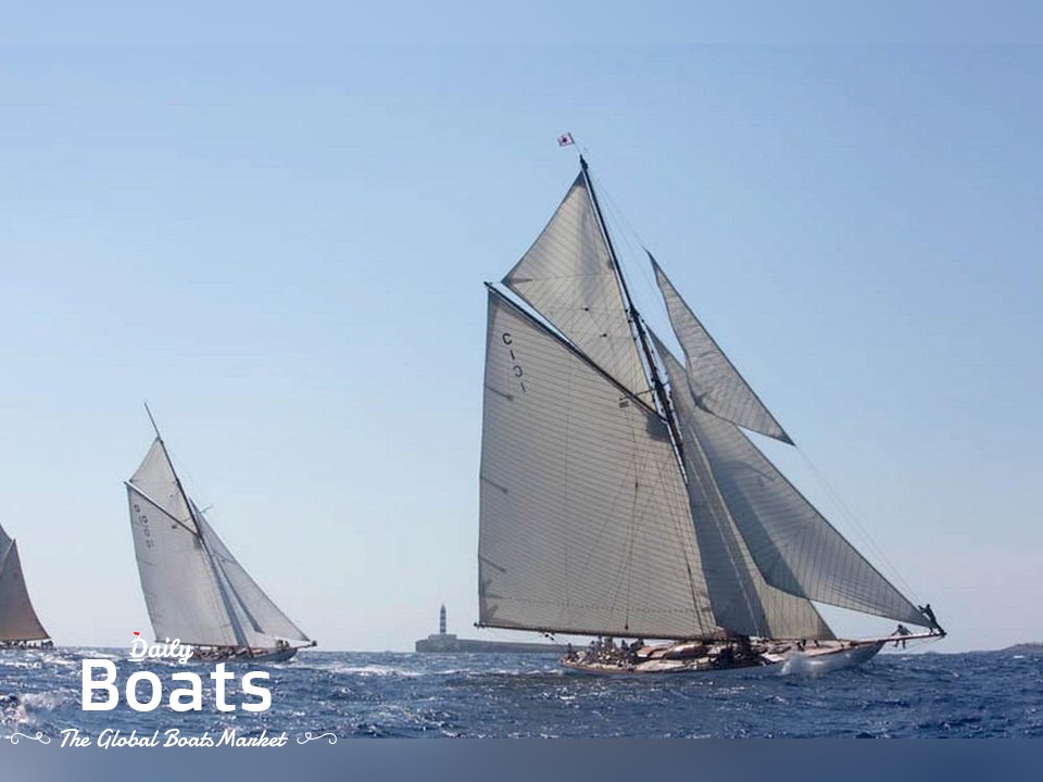 1911 William Fife 125 Classic Sloop for sale. View price, photos and ...