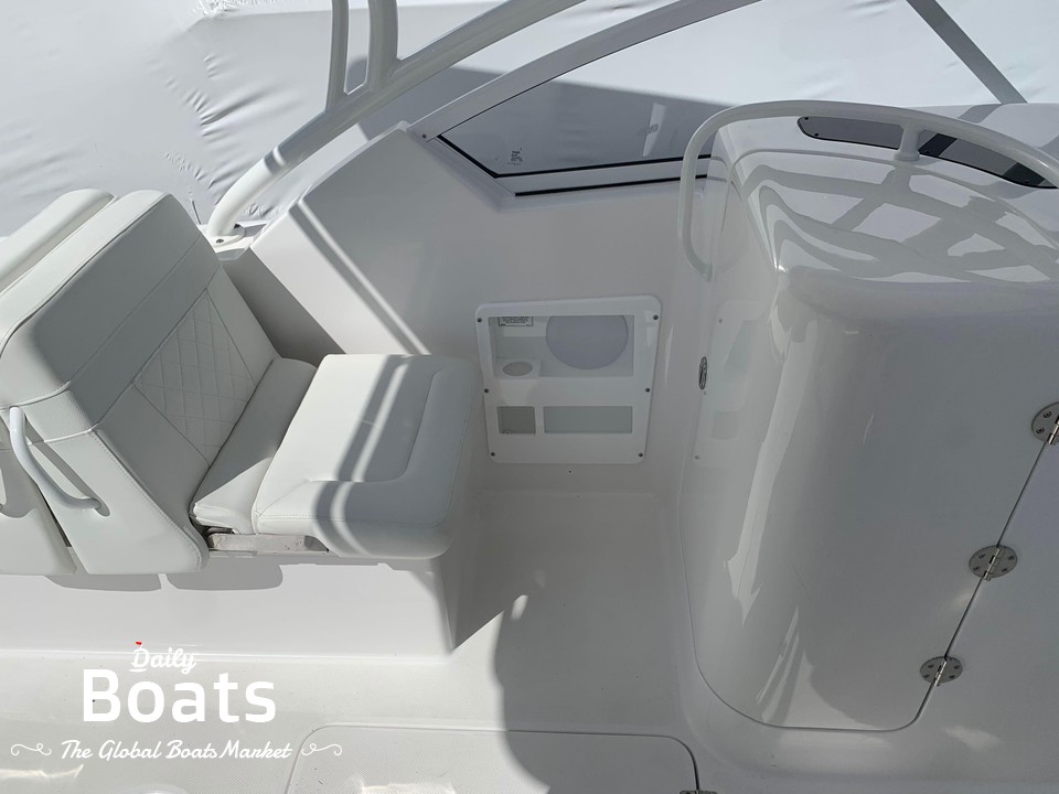 2022 Edgewater 248Cx Crossover for sale. View price, photos and Buy ...