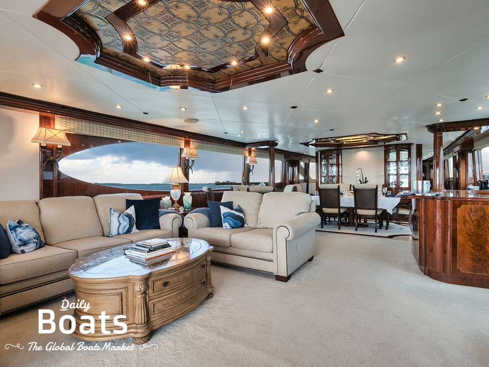 2004 Lazzara Yachts 106 for sale. View price, photos and Buy 2004 ...