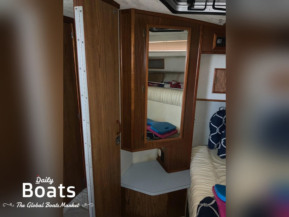 1989 Sea Ray 390 Express Cruiser for sale. View price, photos and Buy ...