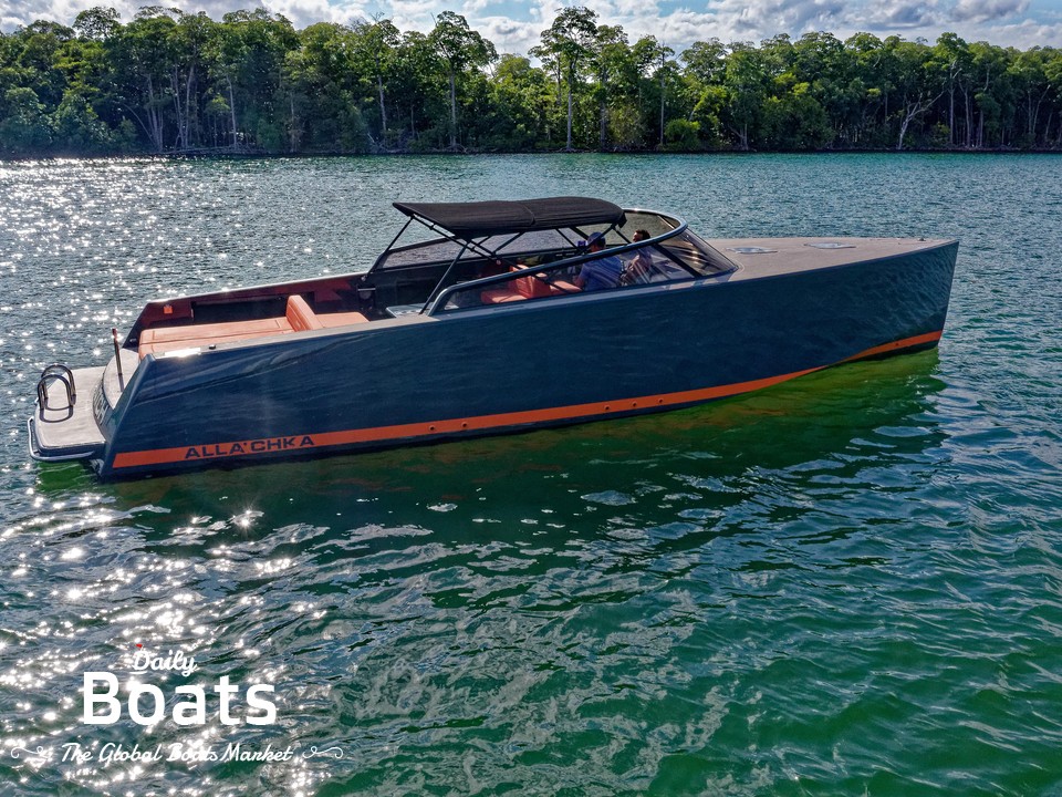 2014 VanDutch 40 for sale. View price, photos and Buy 2014 VanDutch 40 ...