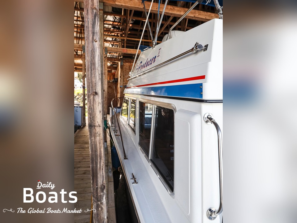 1988 Commander 30 for sale. View price, photos and Buy 1988 Commander ...