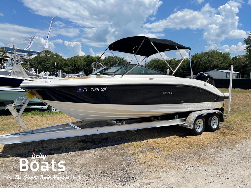 2019 Sea Ray Spx 210 Ob for sale. View price, photos and Buy 2019 Sea ...