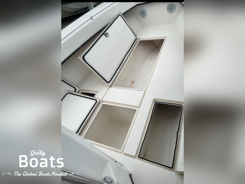 2003 Contender 28T for sale. View price, photos and Buy 2003 Contender ...