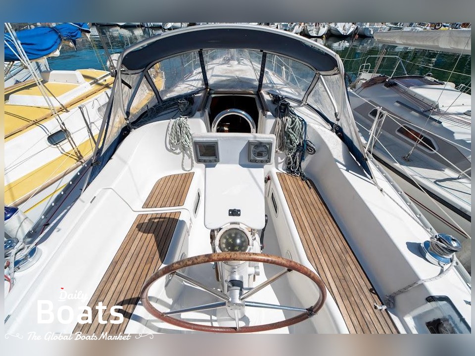 2004 Beneteau 331 for sale. View price, photos and Buy 2004 Beneteau ...