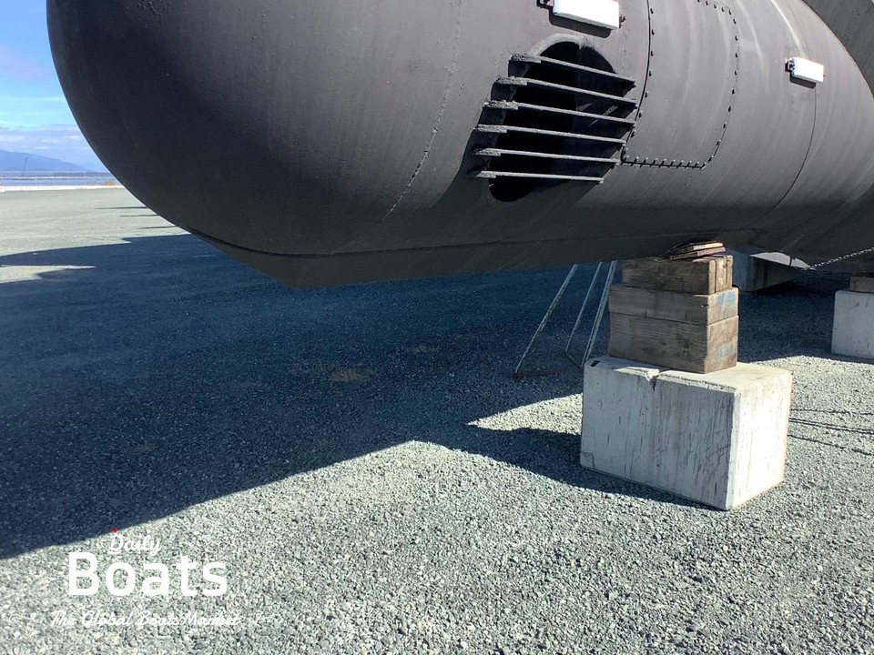 2010 Custom 90' Expedition Yacht for sale. View price, photos and Buy ...