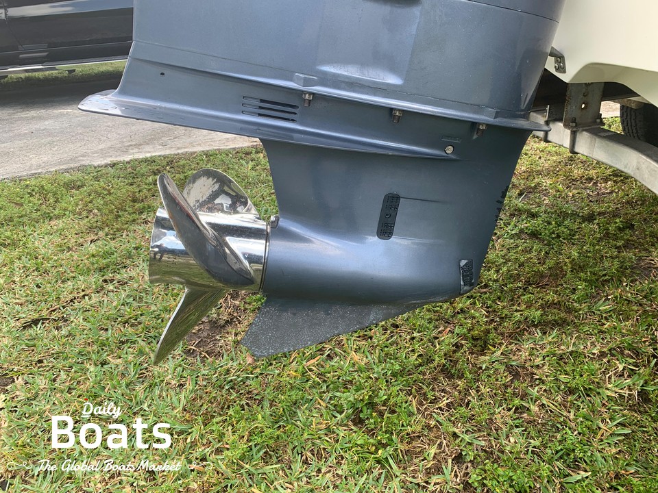 2013 Everglades 243 Cc for sale. View price, photos and Buy 2013 ...