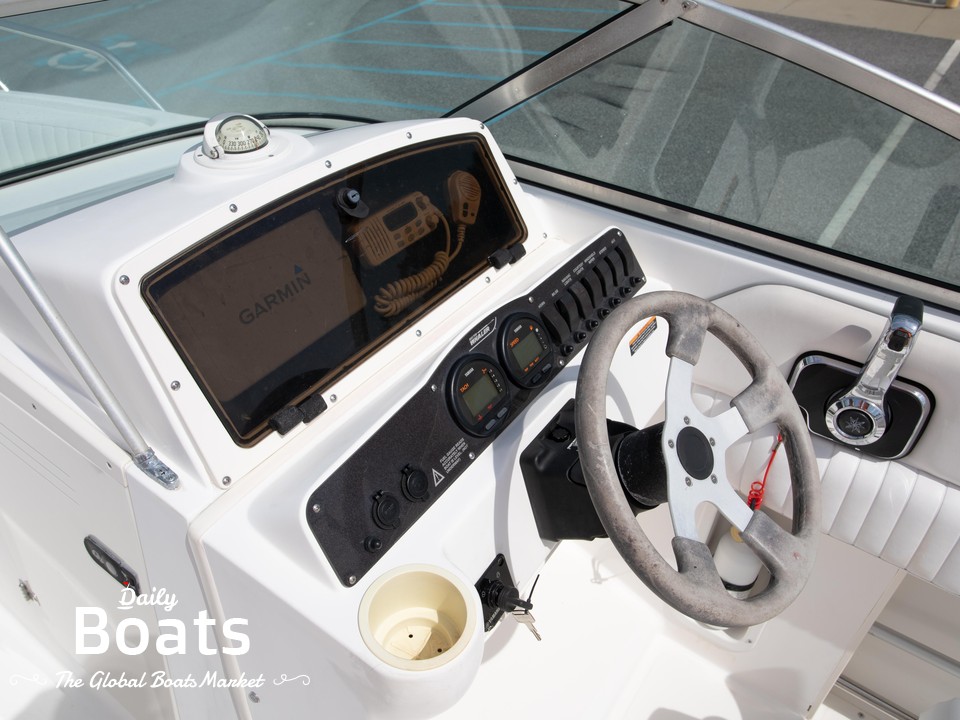 2000 Boston Whaler 21 Ventura for sale. View price, photos and Buy 2000 ...