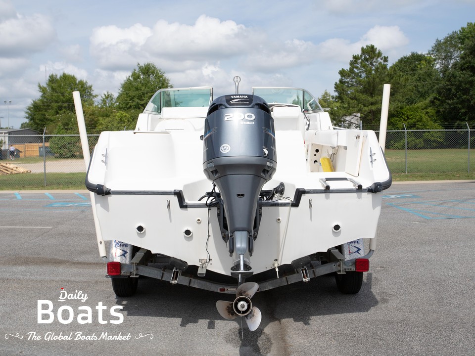 2000 Boston Whaler 21 Ventura for sale. View price, photos and Buy 2000 ...