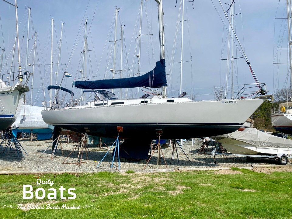 1998 J Boats J/42 for sale. View price, photos and Buy 1998 J Boats J ...