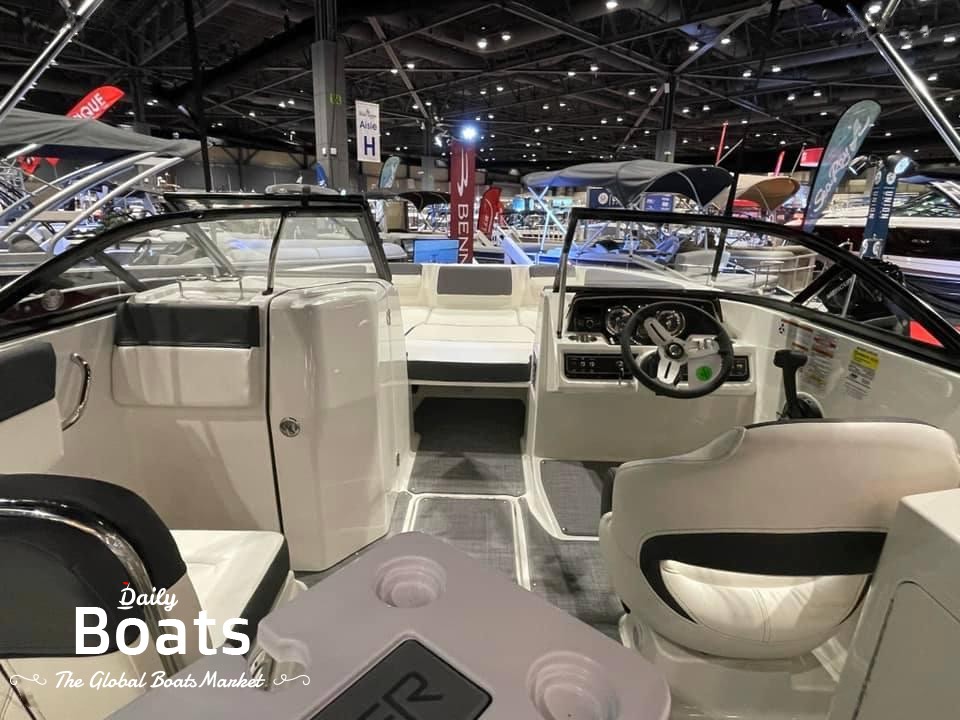 2022 Bayliner Dx2200 for sale. View price, photos and Buy 2022 Bayliner ...