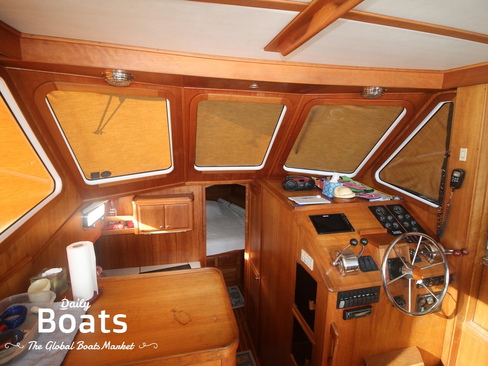 2004 Sabreline 36 Sedan for sale. View price, photos and Buy 2004 ...