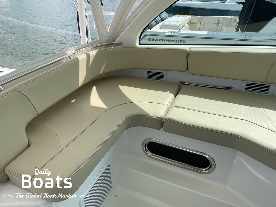 2020 Pursuit 385 Os for sale. View price, photos and Buy 2020 Pursuit ...