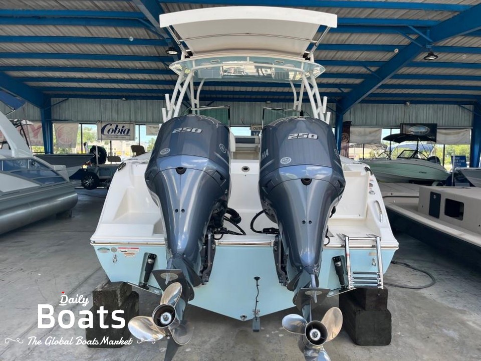 2019 Cobia 280 Dc for sale. View price, photos and Buy 2019 Cobia 280 ...