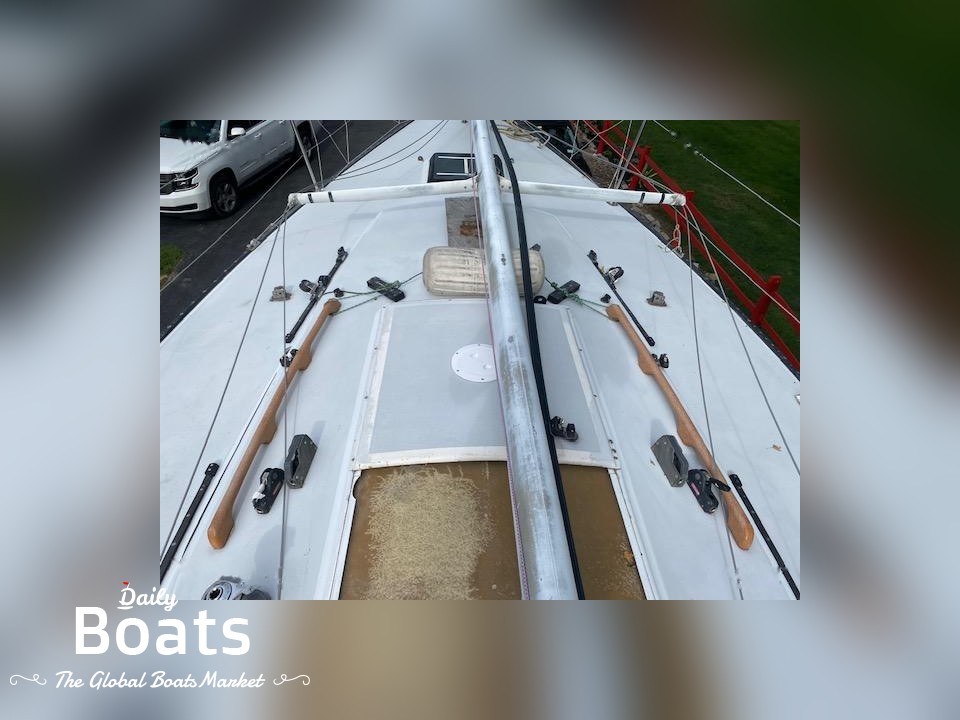 1981 J Boats J/29 for sale. View price, photos and Buy 1981 J Boats J ...