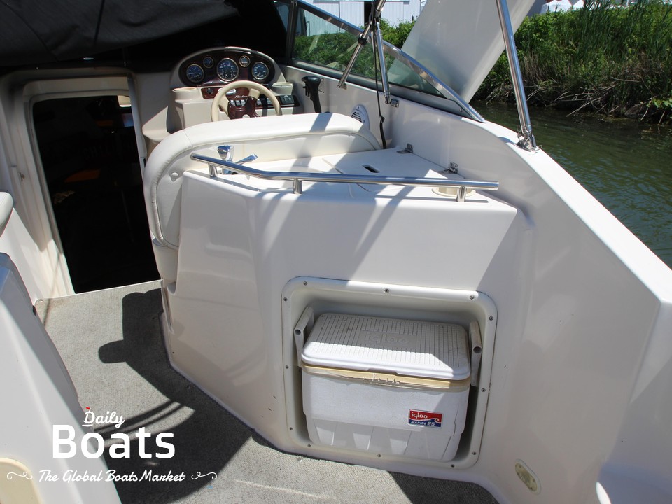 2002 Rinker 270 Fiesta Vee for sale. View price, photos and Buy 2002 ...