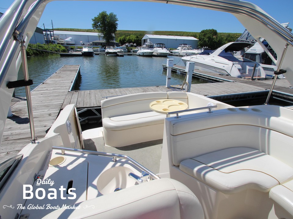 2002 Rinker 270 Fiesta Vee for sale. View price, photos and Buy 2002 ...