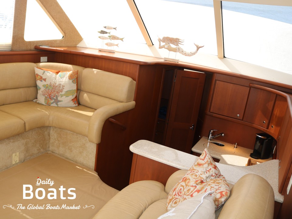 2005 Silverton 38 Convertible for sale. View price, photos and Buy 2005 ...