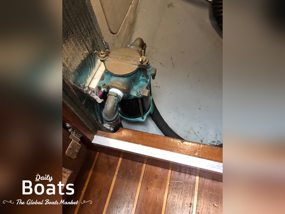 1992 Valiant Cutter for sale. View price, photos and Buy 1992 Valiant ...