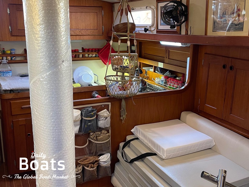 1992 Valiant Cutter for sale. View price, photos and Buy 1992 Valiant ...