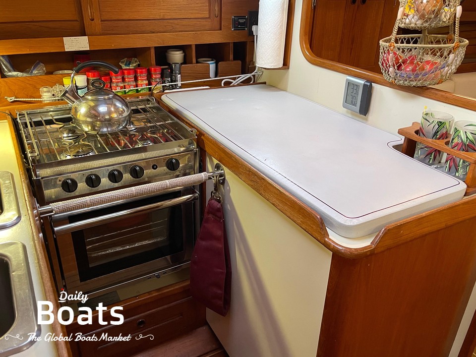 1992 Valiant Cutter for sale. View price, photos and Buy 1992 Valiant ...