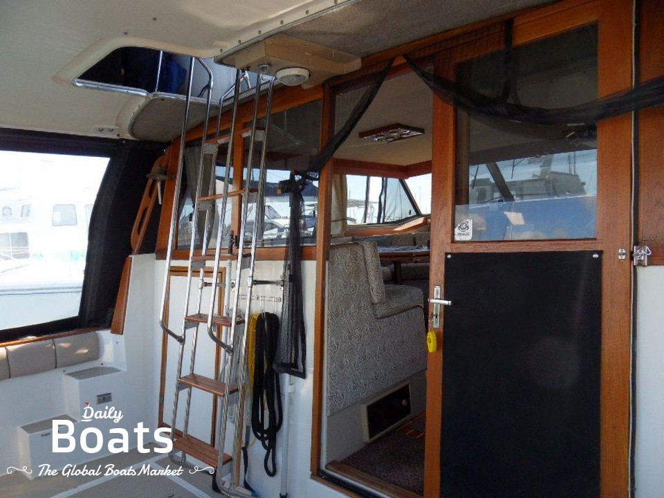 1985 Bayliner 3870 for sale. View price, photos and Buy 1985 Bayliner ...