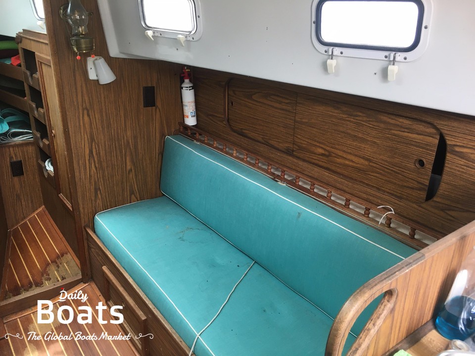 1979 Bombay Clipper 31 for sale. View price, photos and Buy 1979 Bombay ...